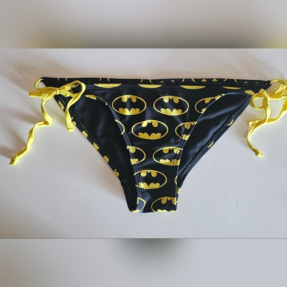 DC Comics | Swim | Batman Bikini Bottom | Poshmark